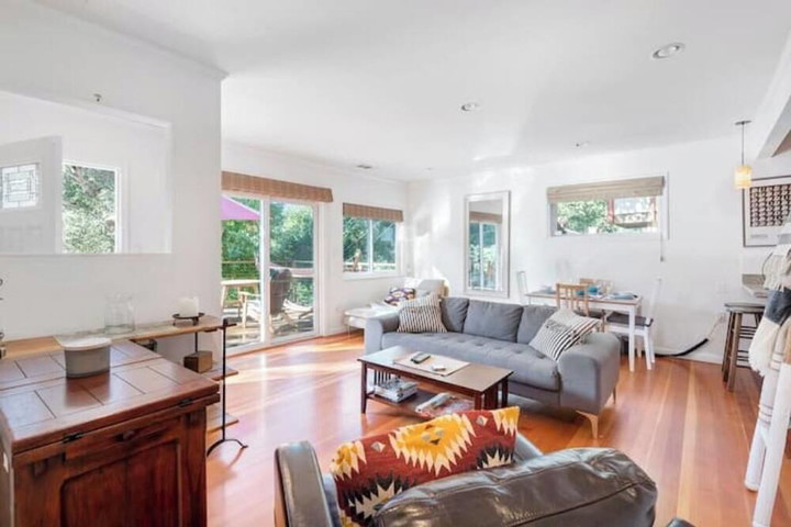 Maison Canyon Oak : Privée & Tranquille Parmi Les Arbres - San Carlos, CA