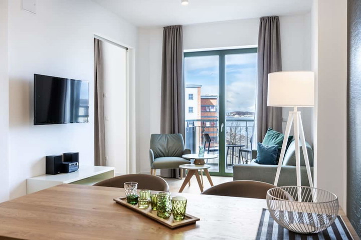 Modernes Apartment In Toplage Mit Balkon Und Schönem Blick Auf Den Alten Hafen - Wismar