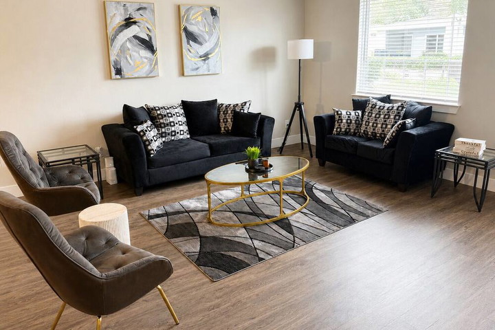 Spacious Luxe Home Near Downtown Dallas/world Cup - DeSoto, TX