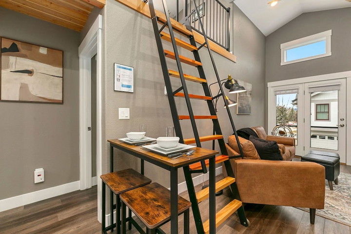 Luxury Living  Walk To Poudre Trail And Old Town! - Fort Collins, CO