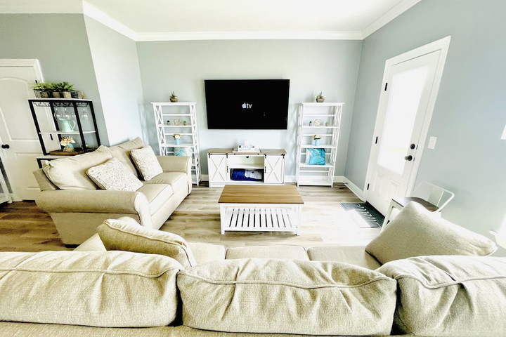 Beach House With All Beach Gear + Kayaks Included - Navarre, FL