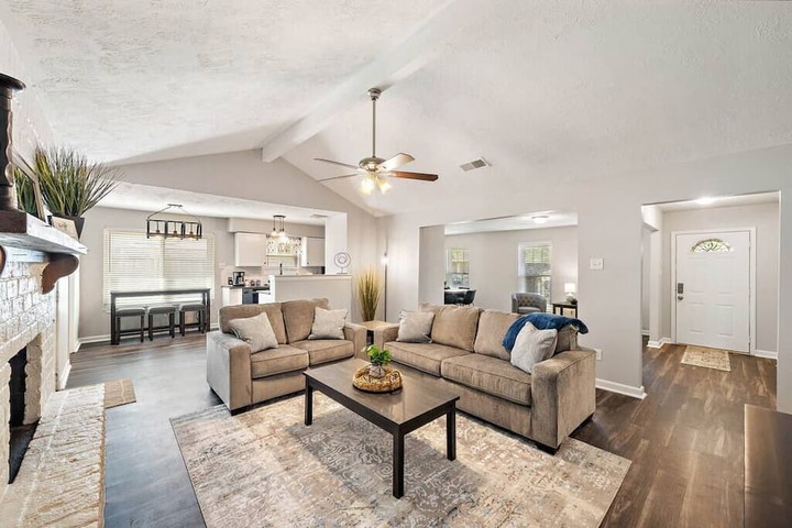 Oasis Privée : Maison 4ch, 10 Couchages - Pearland, TX