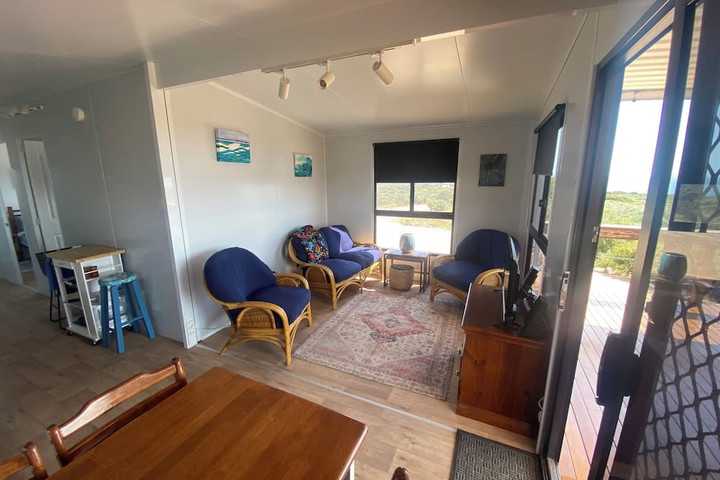 The Granites On Westall. 250 Acres Of Secluded Bush Land With Coastal Views. - Streaky Bay