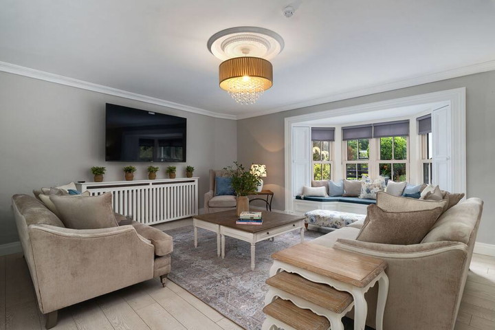 Property 490 - Clifden - Sleeps 25 Guests  In 9 Bedrooms - County Galway