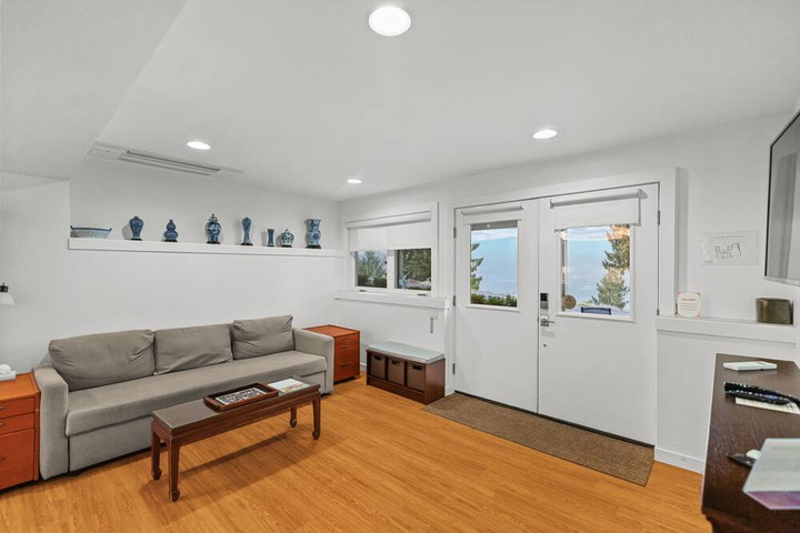 Discovery Bay Apartment -Beach Access Sleeps 4 - Port Townsend, WA