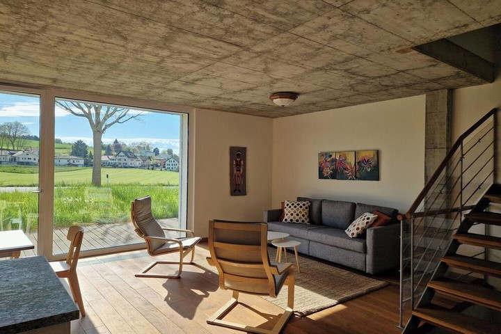 Luxurious And Spacious Duplex, Very Well Located - Murten