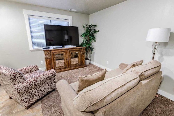30% Off, Ski Dream Sleeps 14 In Comfort! 2 Dedicated Hottubs,bbq,5 Min To Dwntwn - Ogden, UT