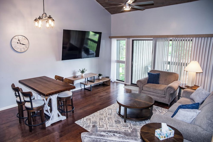 Resort Vacations At Fairfield Glade Tn Nice Golf Villa, Two Bedrooms With 4 Beds! - Tennessee