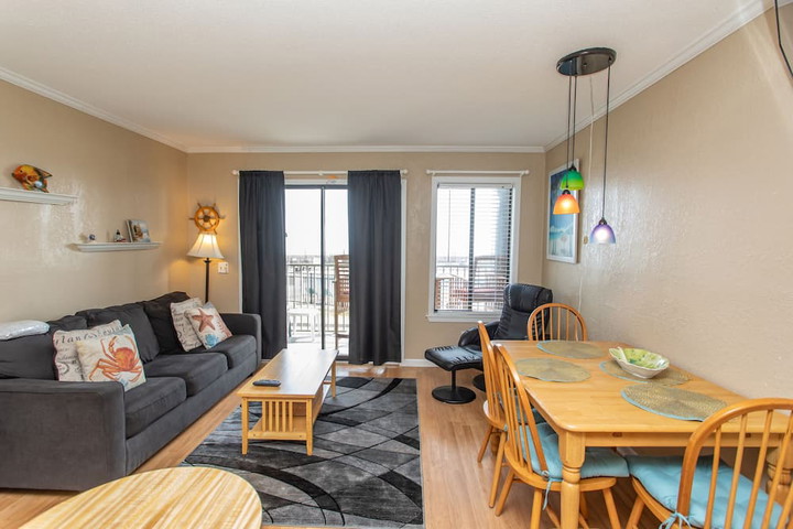Birdie's Beachfront I - The Only Oceanfront Condo To Be At Myrtle Beach Resort - Surfside Beach, SC