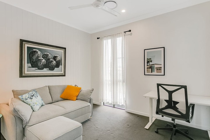 The Villa At Fraser Cove - Modern Northern Rivers Villa - Pet Friendly - Min. 3 Night Stays! - Gold Coast