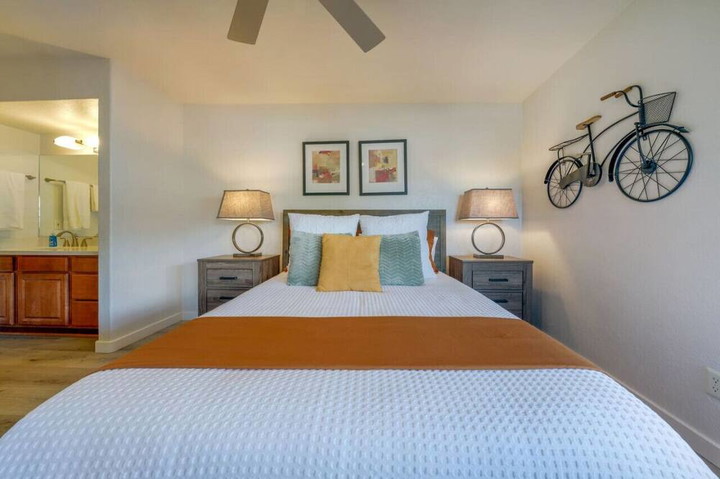 Heated Pool / East Near Sabino Canyon / 2 Br 2 Ba - ツーソン, AZ
