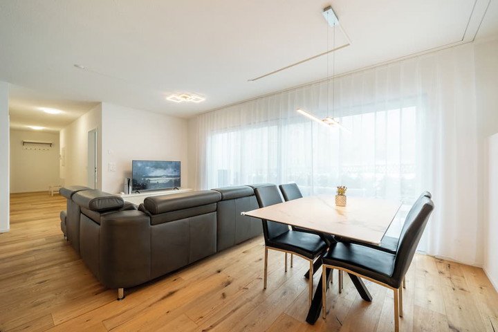 Schweizer Refugium | Smart Home, 1 Gb, Erdgeschoss, 3 Min. Zum Krankenhaus! - Aarau
