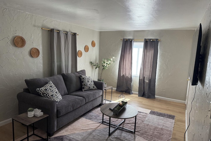 Cozy Apartment #4 - Dayton, OH