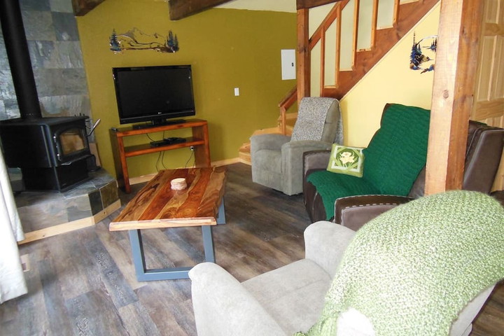 Very Private Cabin Nestled In The Pines With Awesome Views - Garden Valley, ID