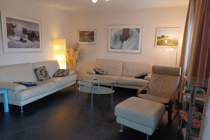 Thatched-roof Luxury Villa With A Sauna And Solarium Close To The Beach - Den Helder
