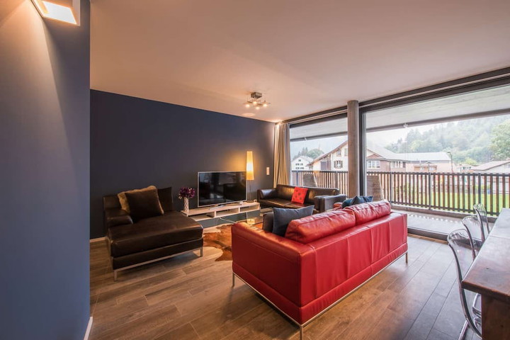 Central Luxury Apartment With Stunning Views, Lift Access And Wellness Area - Wilderswil