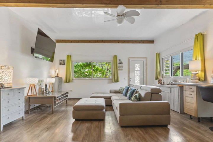 Fare Oaoa · 4 Bedrooms, Private Pool, Sleeps 8 - French Polynesia