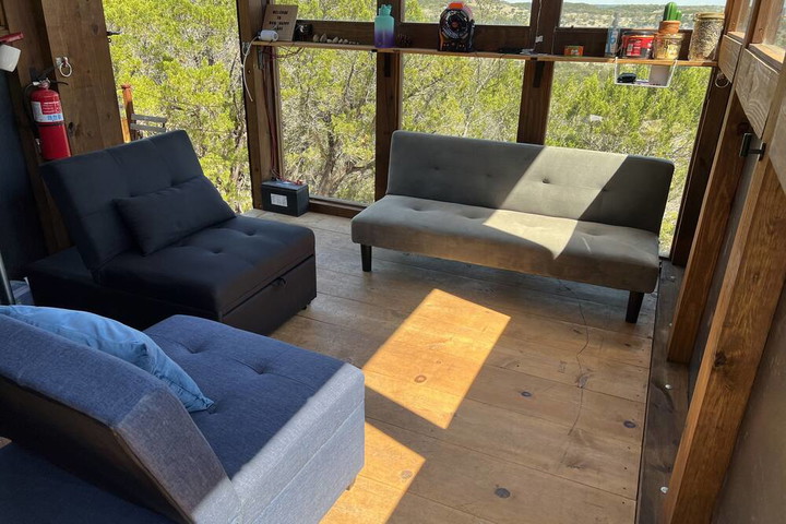 Glamping Cabin - Spicewood, TX