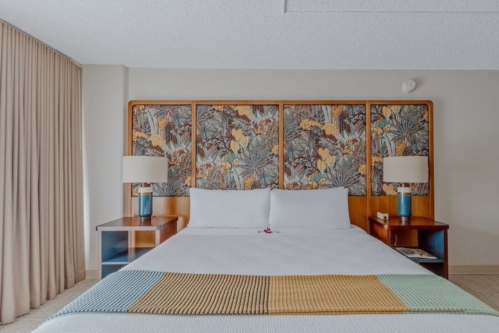 Boutique Walk-up King | Private Lanai | Pet-friendly | 1.5mi To Honolulu Zoo - Kailua, HI