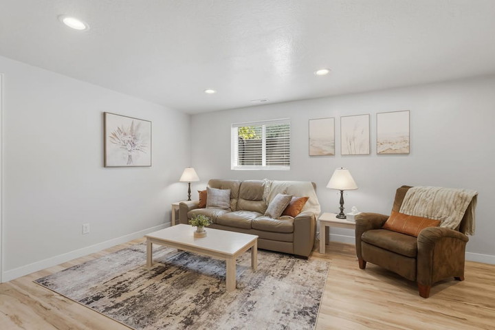 Fantastic 2-bedroom Apartment With Ac In Charming East Layton - Farmington, UT