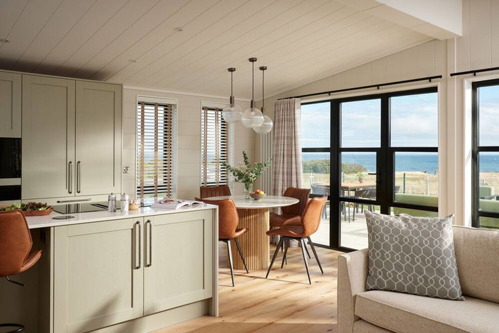 Coastal Lodge At Seaham Hall, Pet Friendly, With Pool In Seaham - Sunderland