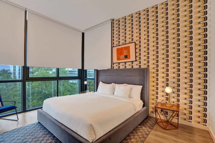 17west 3br | Rooftop Pool, Walk To South Beach - Key Biscayne, FL