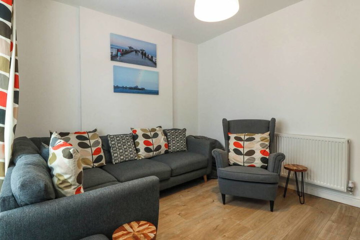 Mona Lodge, Pet Friendly, Country Holiday Cottage In Llandudno - Colwyn Bay