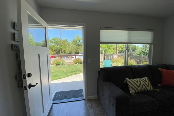 Updated Duplex Apartment In Downtown Santa Ynez! - Santa Ynez, CA
