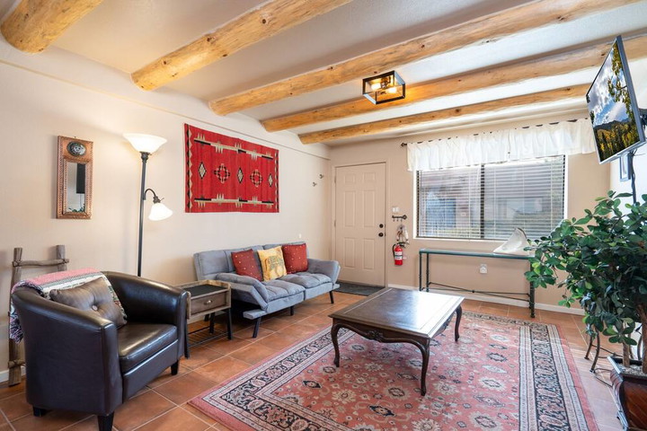 Casita De Alces | Downtown Santa Fe, Pets Welcome - Santa Fe, NM