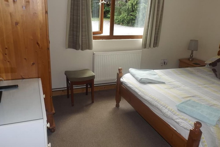 3 Bedroom Lodge- Sleeps 6- Avonvale Holiday Lodge - Evesham