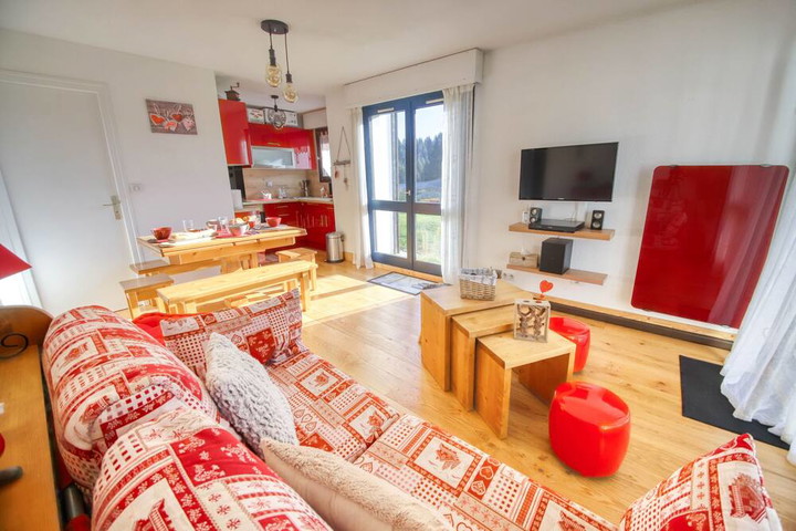 Appartement 'Comte Rouge' Avec Vue Sur Montagne, Terrasse Privée Et Climatisation - Cluses