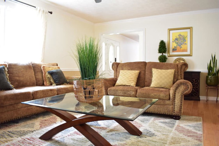 Lakefront Home With A Single Slip Party Deck - Gainesville, GA