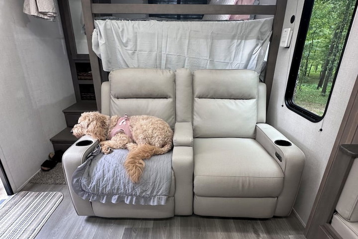 2-bedroom Recreational Vehicle In Soothing Alexander With Ac - Arkansas