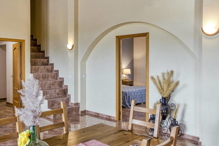 Country House 'Les Cabretes Vilanova De La Muga' With Mountain View, Wi-fi And Air Conditioning - Figueres