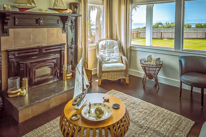 2 Ocean View Houses In 1: Scopa 5bd + Seasong 2bd* - Crescent City, CA