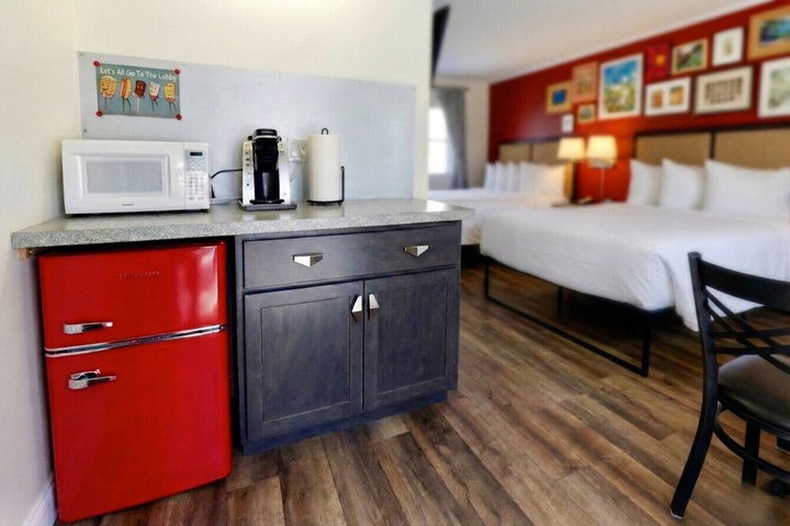 Sleep Woodstock - 2 Double Beds - Dog Friendly - Woodstock, VT