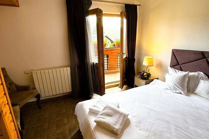 Luxurious 5-bedroom Villa With Sauna,fireplace,grill Place In Beautiful Sinaia - Transylvania