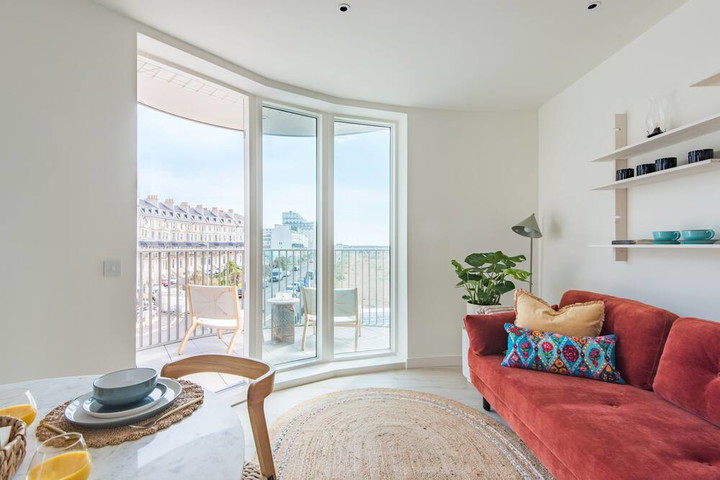 The Perch At Shoreline -  A Holiday Let That Sleeps 3 Guests  In 1 Bedroom - Folkestone