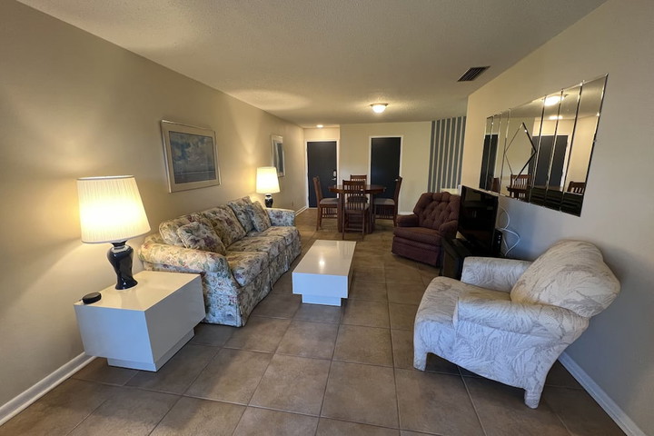 Orlando Golf Gated Community, Pools, Hot Tub, Tennis, Golf, Fitness, Playground - Orlando