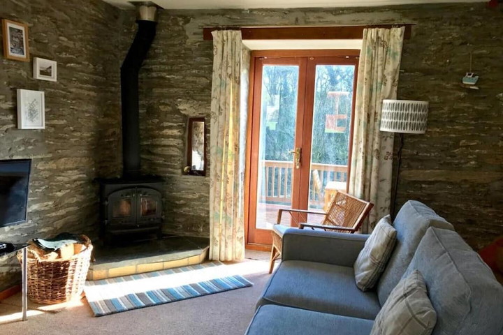 The Coach House - Secluded Cottage - Cardigan Bay - Sleeps 2 - Cardigan