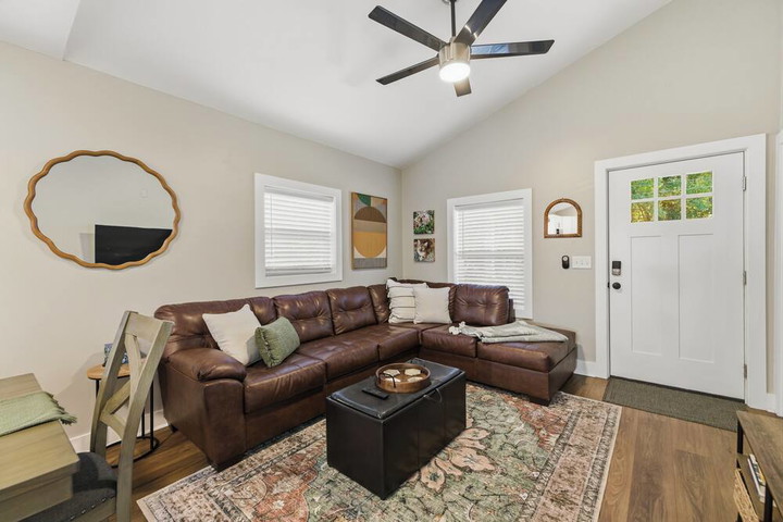 Midtown Retreat Near Wholefoods, Fsu, & Downtown - Tallahassee, FL