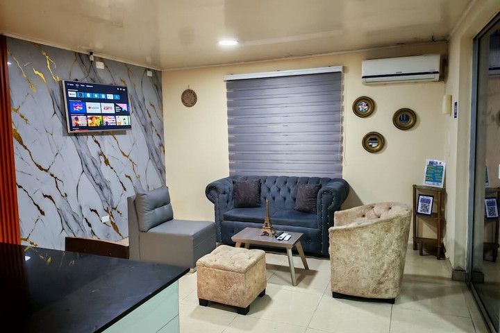 Lpw Store Sarie Bay No. 01 - San Andrés