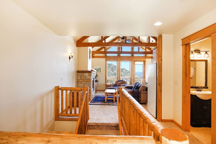 Comanche Peak 39 - 2 Br Condo With 2 Fireplaces - Lake And Mountain Views - Estes Park, CO