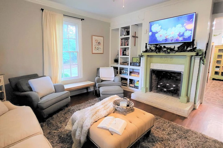 King St Retreat- Pvt Pool, Bball, Ping Pong, Pets Ok - Duluth, GA