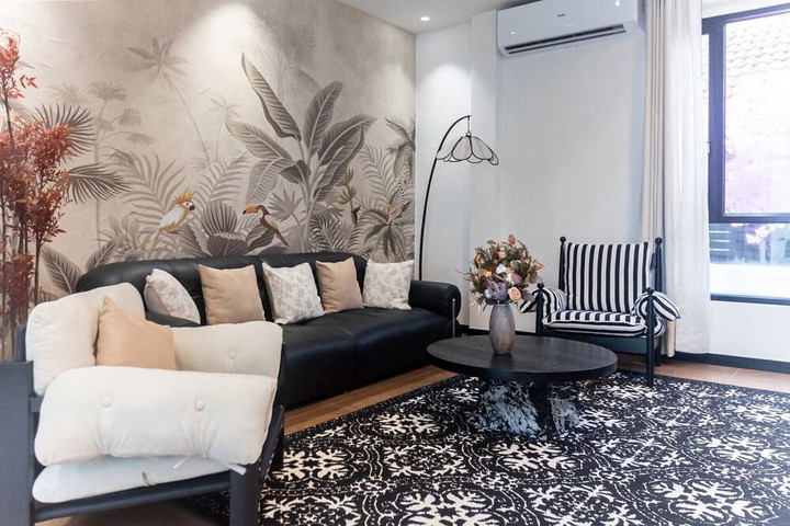 Fantastic 6-bedroom House With Ac In Delightful - Jomtien