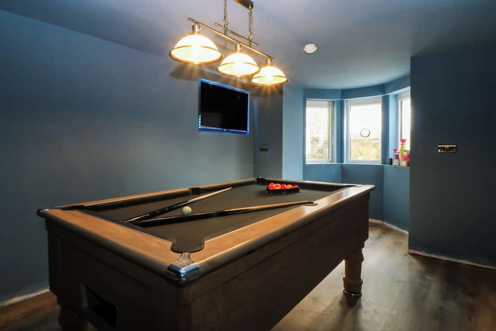 Fox House, Pet Friendly, Country Holiday Cottage In Llandudno - Colwyn Bay