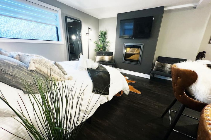 Boutique Bliss In The Heart Of Wortley Village - London