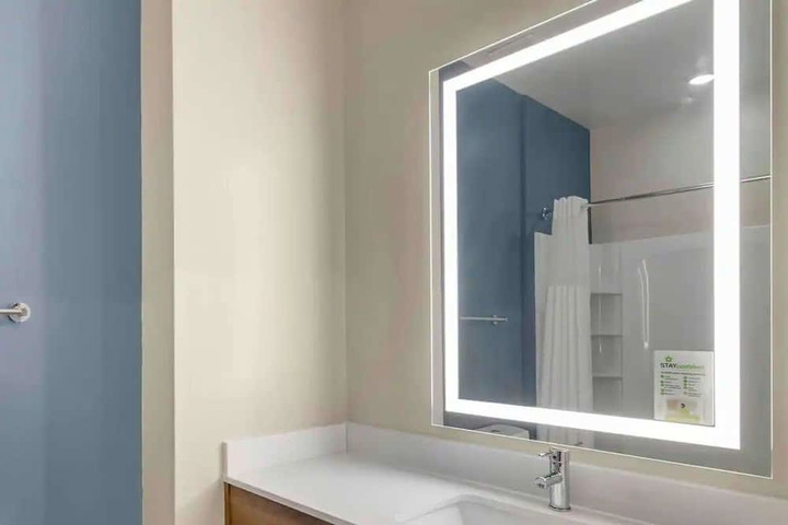 Pet-friendly Queen Studio | Free Parking | 3.1 Mi To Flea & Antique Market - McDonough, GA