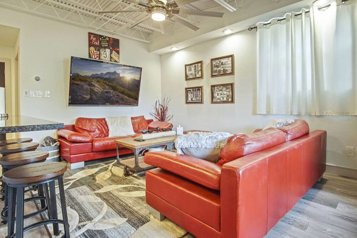 Perfect Luxury Condo In Midtown! Great Amenities! - Oklahoma