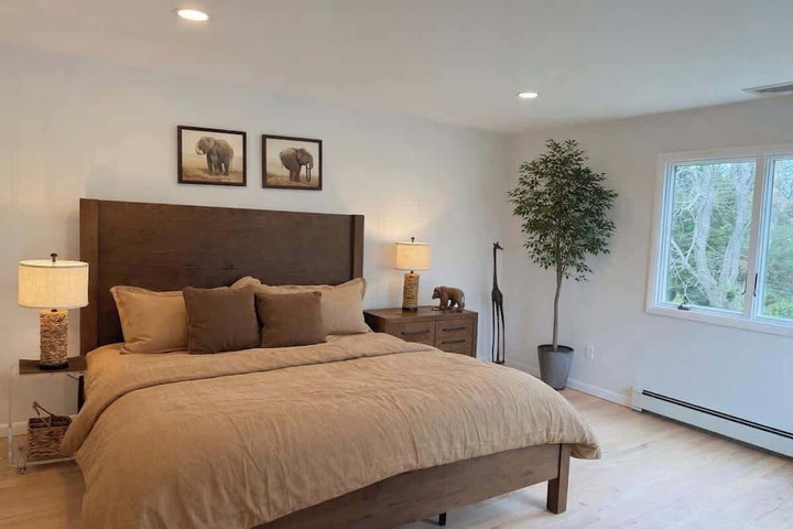 Azur East, Southampton - Long Island, NY
